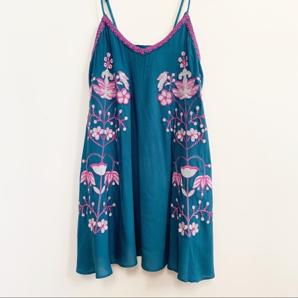 entro | Tops | Entro Embroidered Top | Poshmark